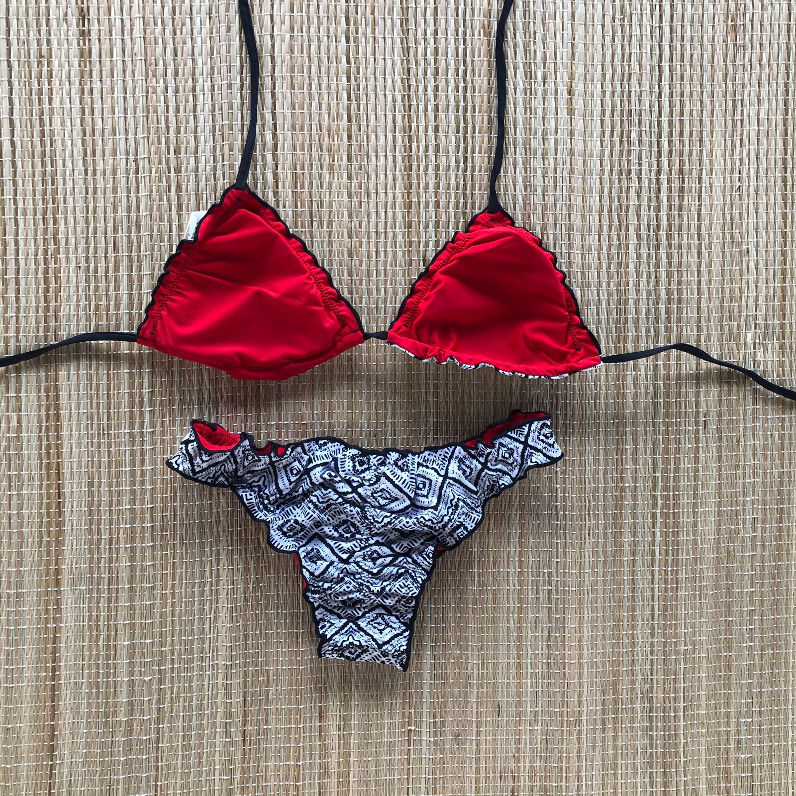 Biquini Ripple Dupla Face Estampa Étnica Preto E Branco Dondoca Moda Feminina Dondoca Moda