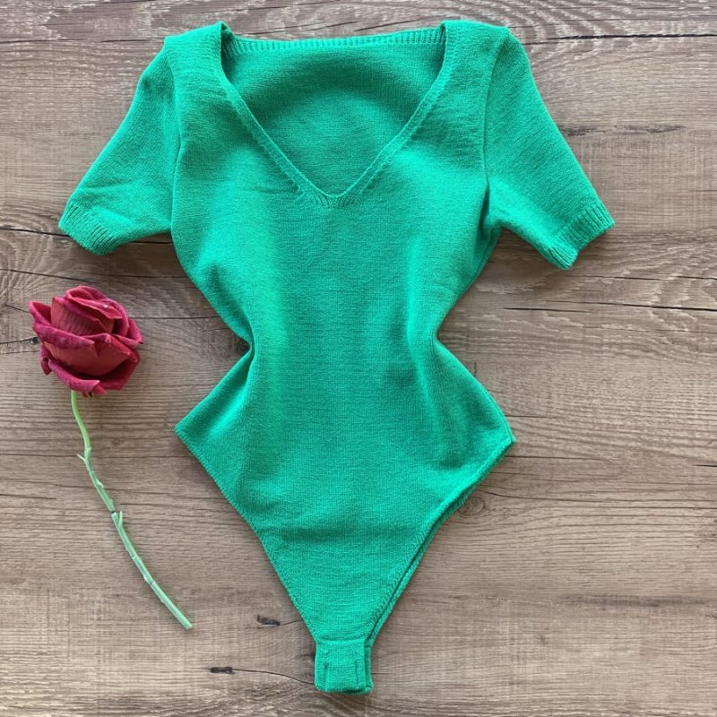Body Modal Liso Decote V Verde