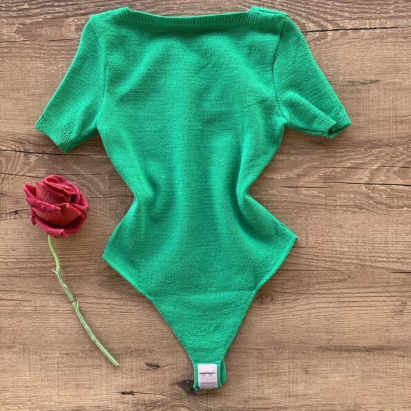 Body Modal Liso Decote V Verde